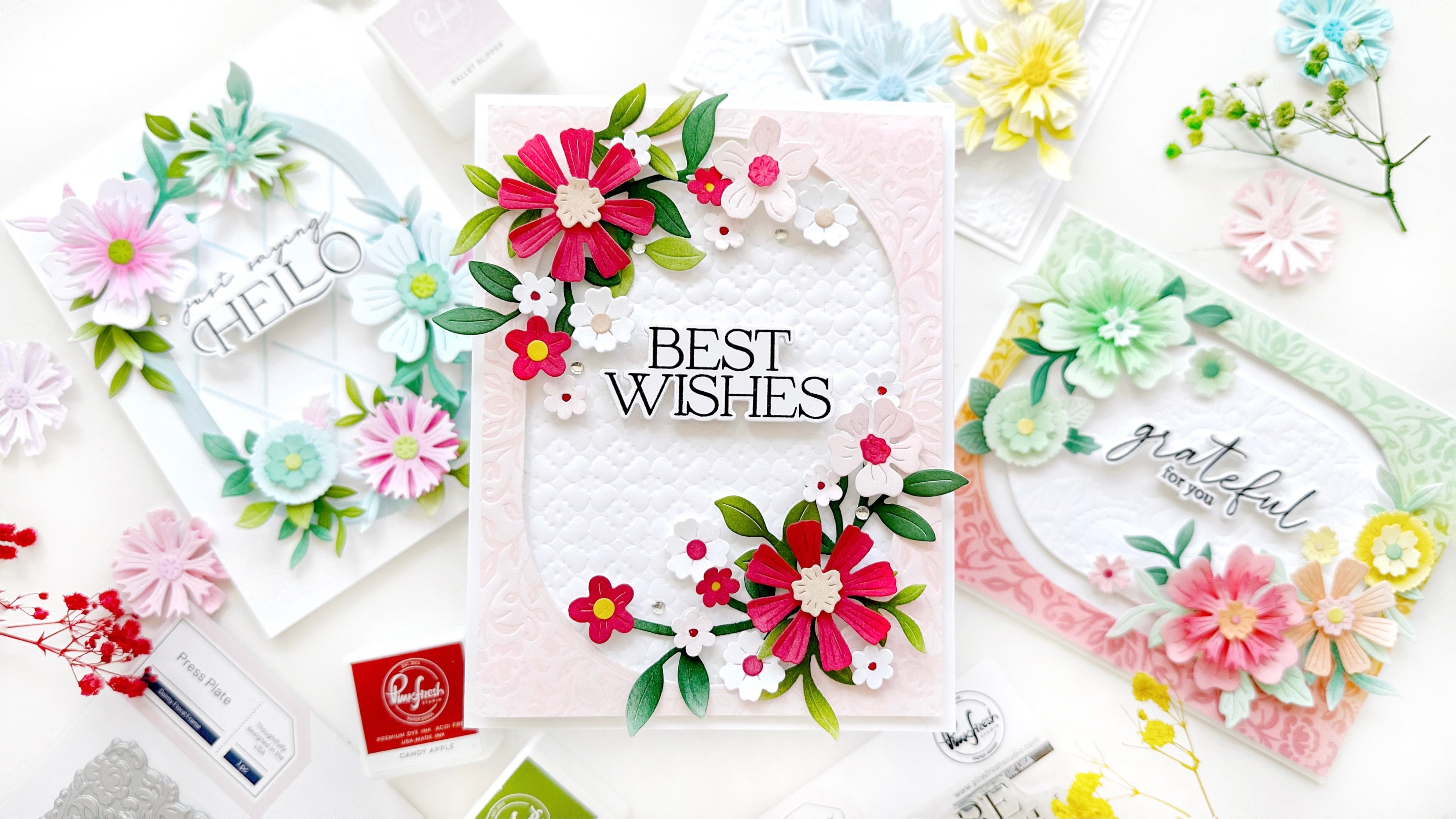 Dainty Floral Frame - three ways | Raquel Arribas – Pinkfresh Studio