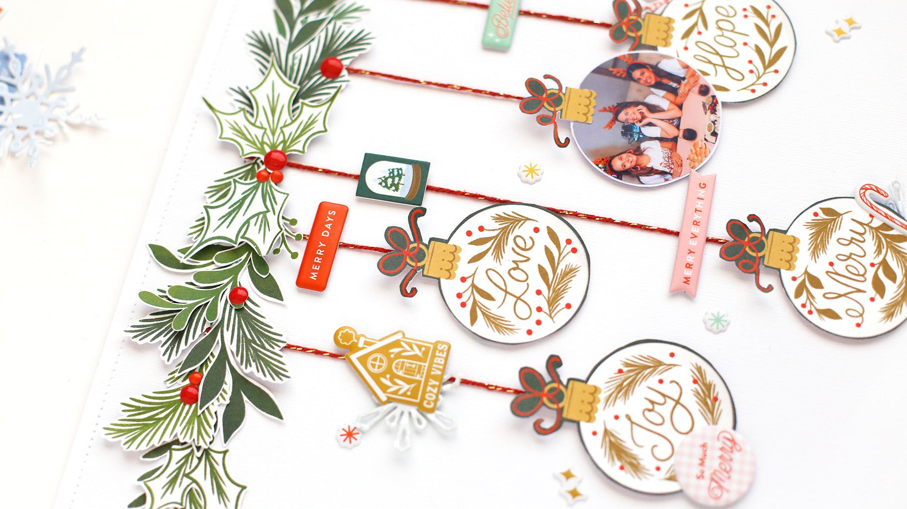 Christmas Ornaments Layout | Eva Pizarro – Pinkfresh Studio